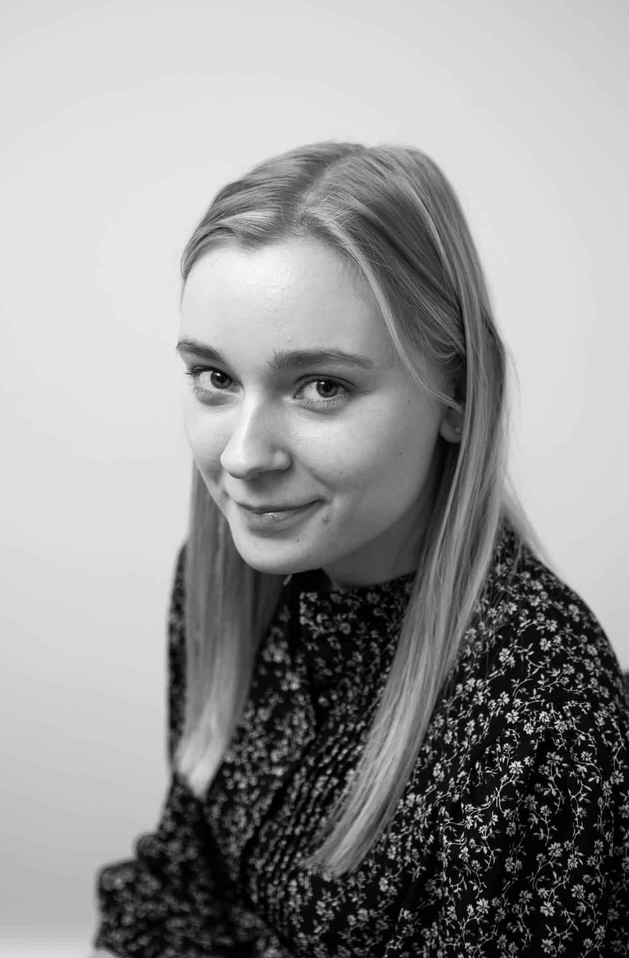 Meet the team - Rebecca L Faret Solicitors