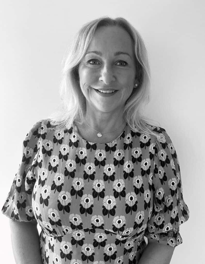 Meet the team - Rebecca L Faret Solicitors